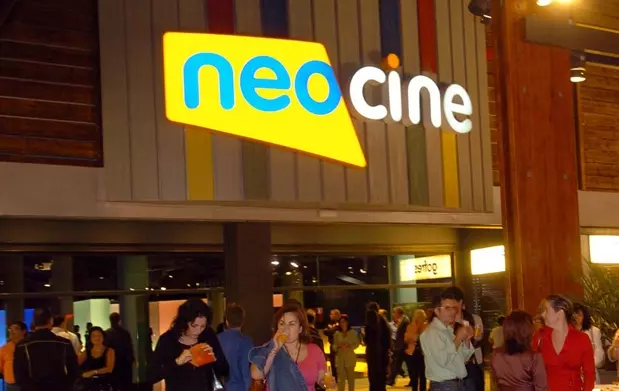 Neocine Thader, Murcia - Cartelera, Sesiones y Entradas.