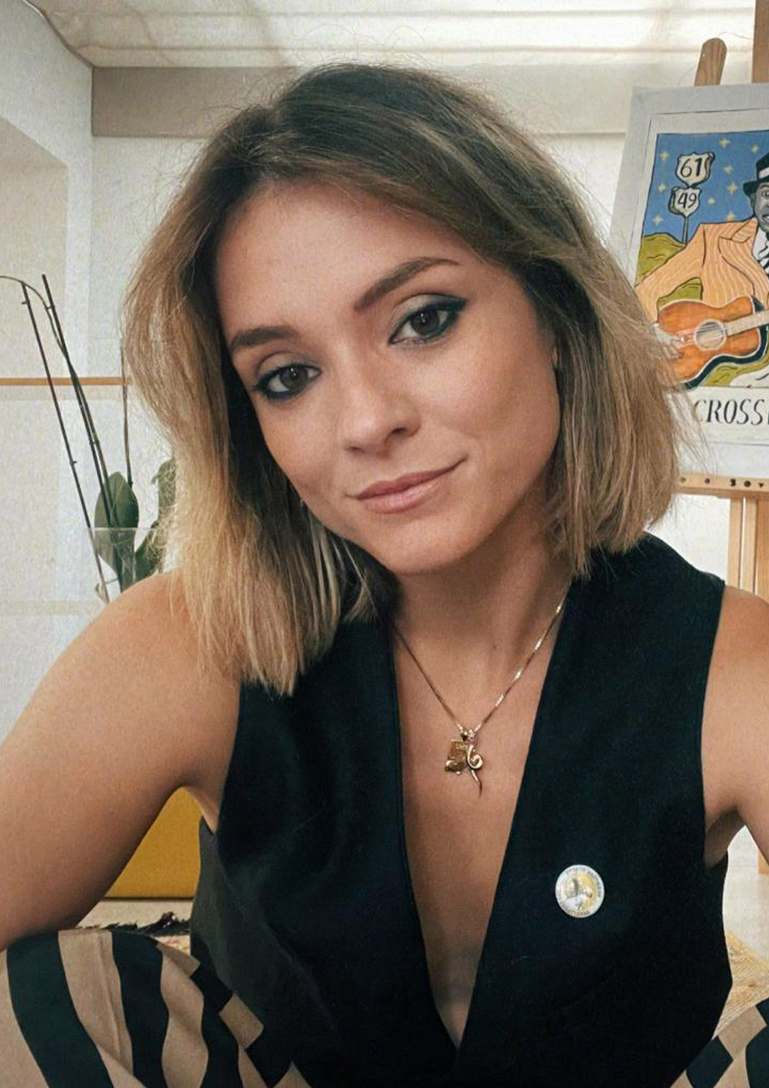 Angie Sanchez's Instagram, Twitter & Facebook on IDCrawl